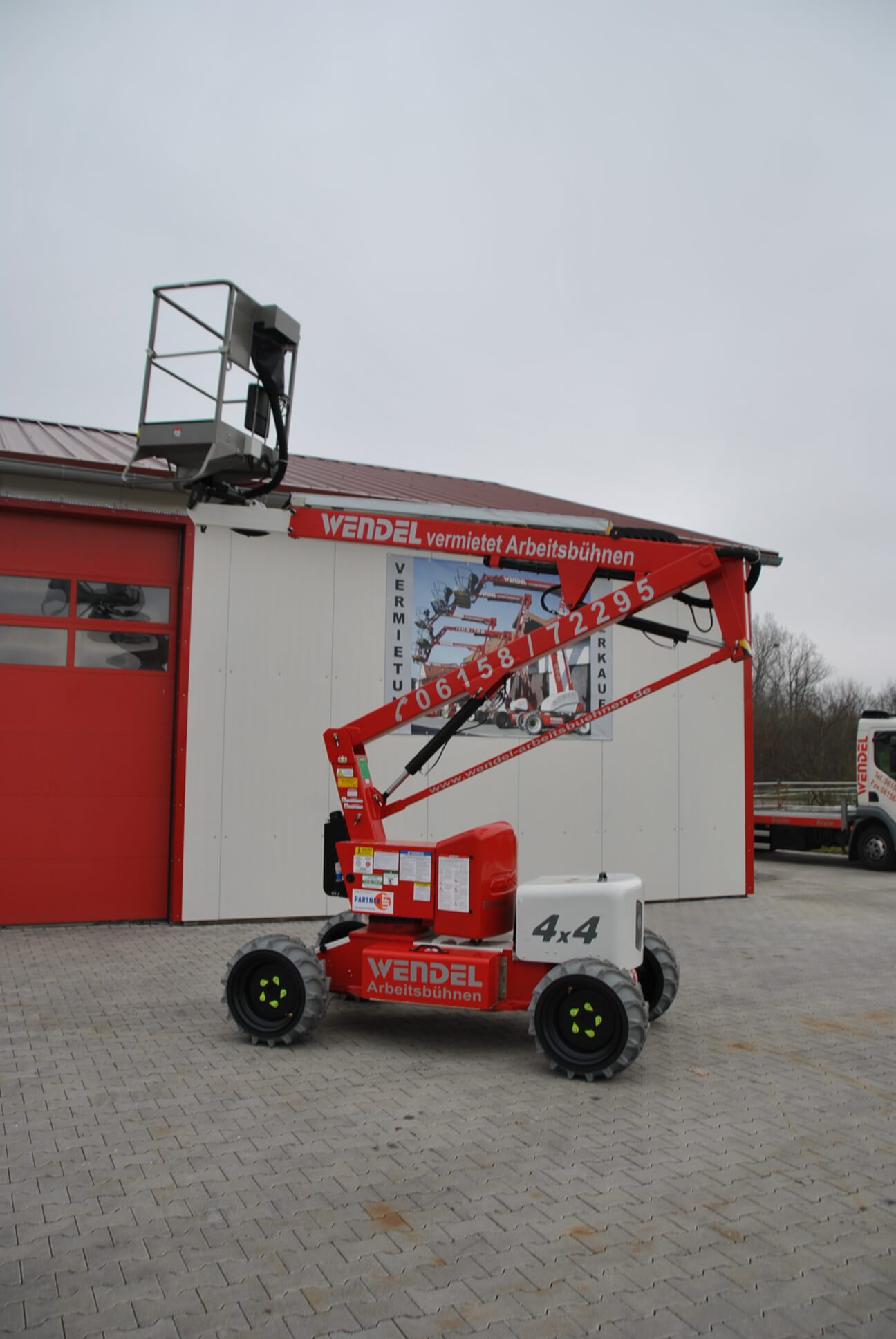 HR 12 DE 4×4 Gelenk-Teleskop-Arbeitsbühne - Wendel Arbeitsbühnen