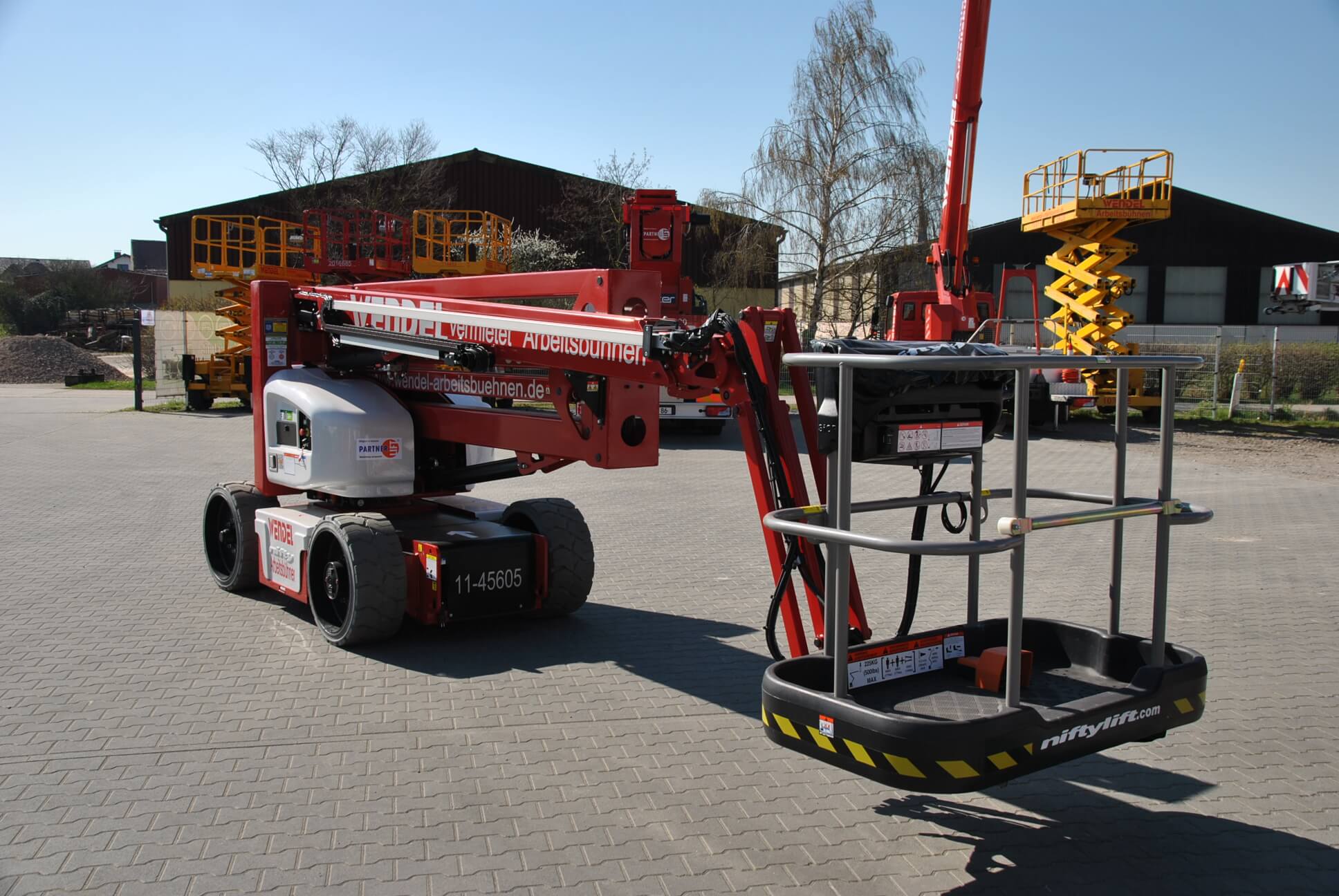 HR 17 NE (MKIII + MKIV) Gelenk-Teleskop-Arbeitsbühnen - Wendel Arbeitsbühnen