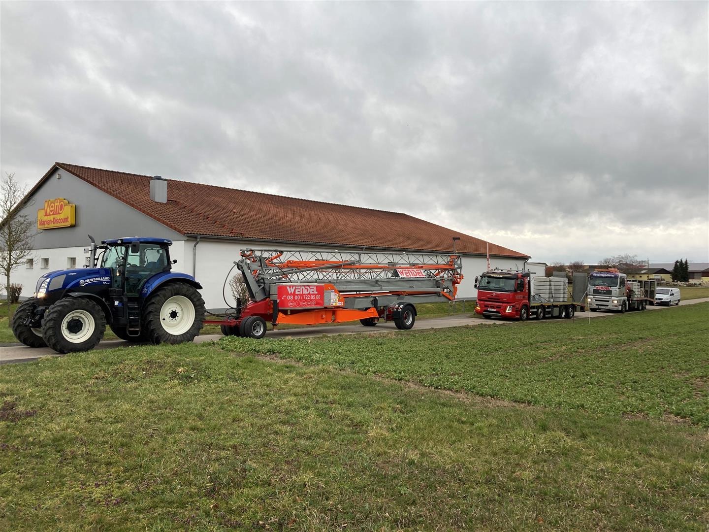 Unser neuer Unterdreher GA 138H von FB GRU ist da! - Wendel Arbeitsbühnen